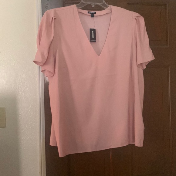 Express | Tops | Nwt Express Pleated Sleeve Top | Poshmark